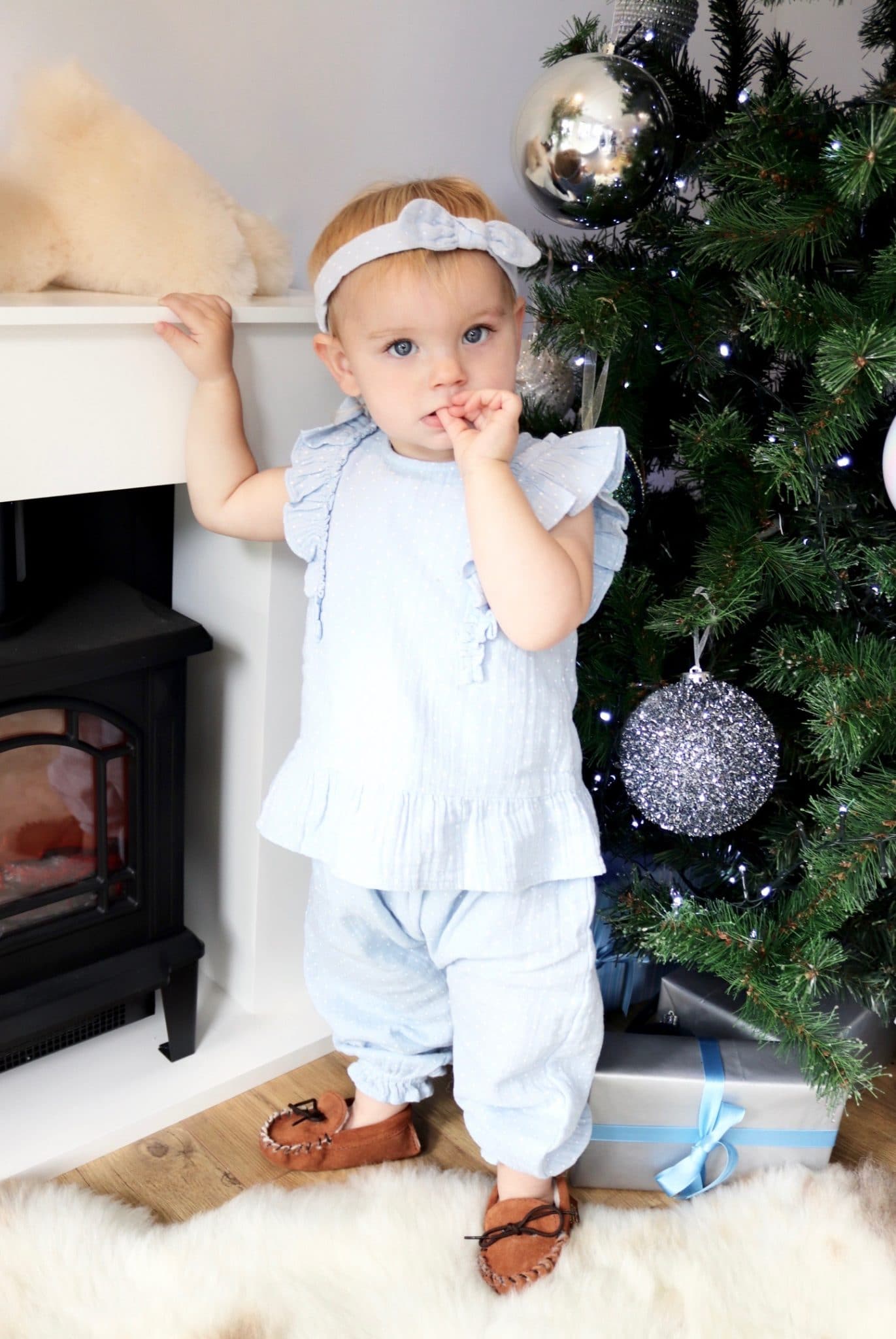 Handmade British Baby and Toddler Slippers "Woolies" - Sheepskin.co.uk