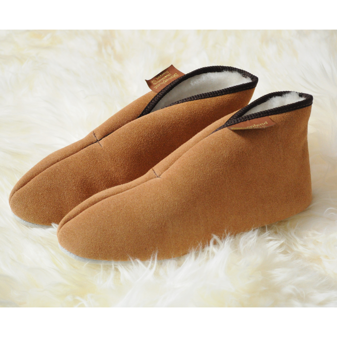 Sheepland 100% British Sheepskin - Somerset Pixie Boot in Sizes 4 and 5 ...