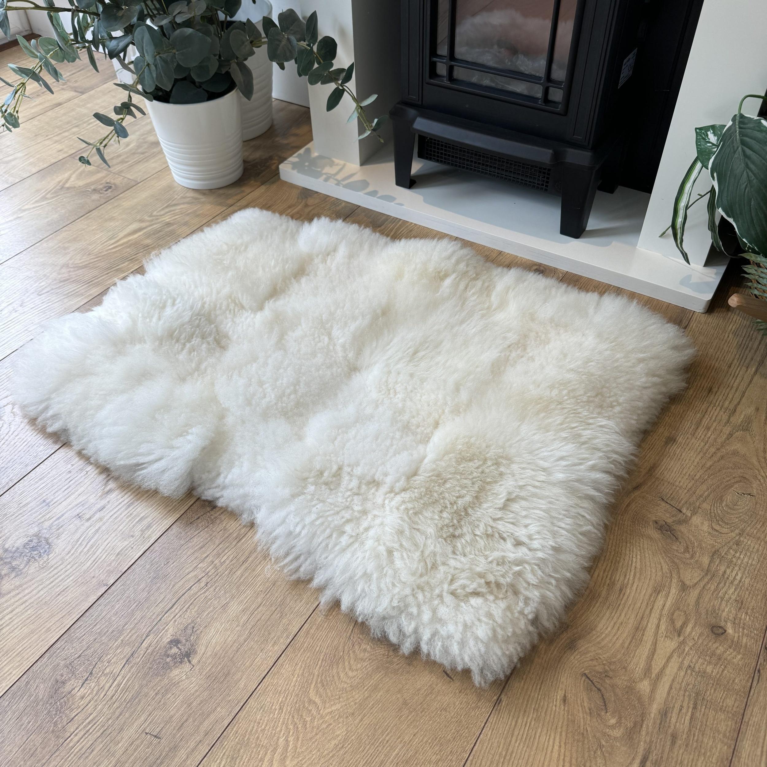 100% British Natural Undyed Ivory Sheepskin Handmade Patchwork Pet Rug ...